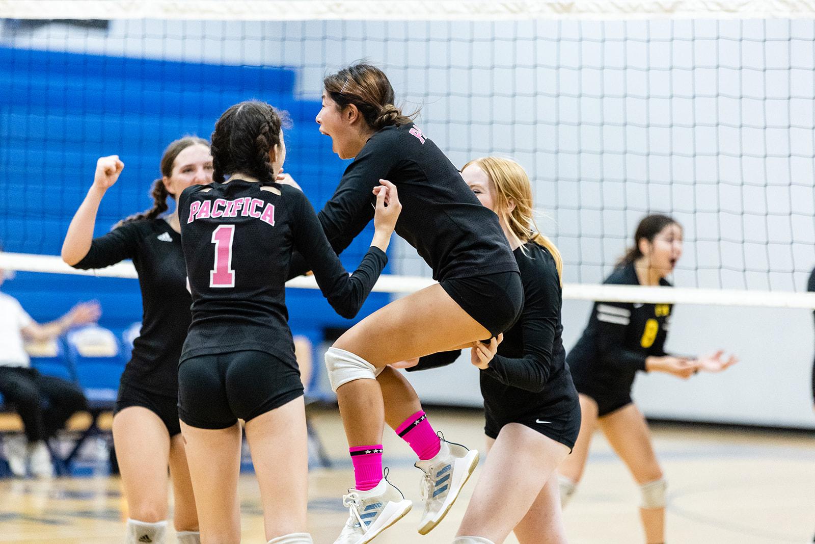 Girls Volleyball | Pacifica Christian High School